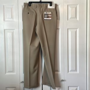Haggar | Pants | Sand Colored Business Casual Dress Pant 34w32l New ...